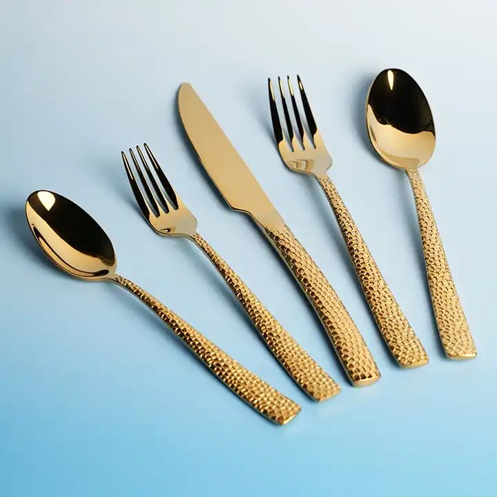 Elven Gold Flatware - Gold Flatware Set of 20 Pieces – Casa Marrone